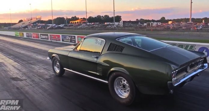 1967 Ford Mustang Running Strong at Street Drags | Hot Cars