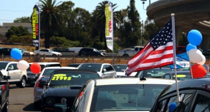 How to Pick the Best Car Dealership | Hot Cars