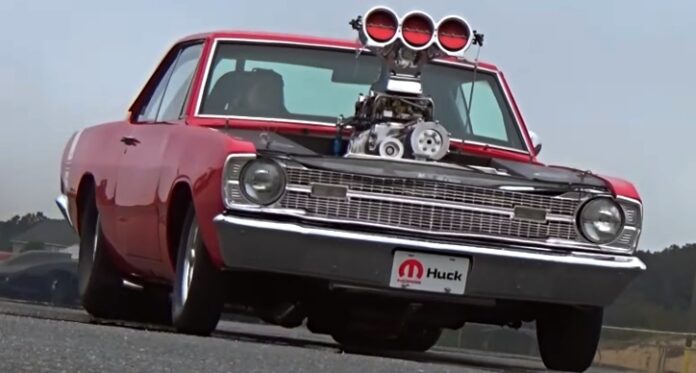 Pro Street '69 Dodge Dart Swinger Packs a Blown 440
