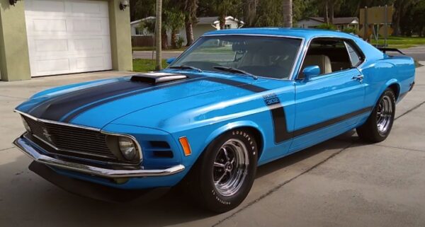 Super Clean '70 Ford Mustang Boss 302 in Grabber Blue