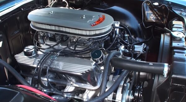 Jeff Schwartz's 427 Powered 1967 Ford Custom 500