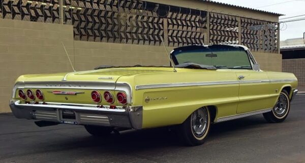 Convertible '64 Chevy Impala SS 327 Four on the Floor