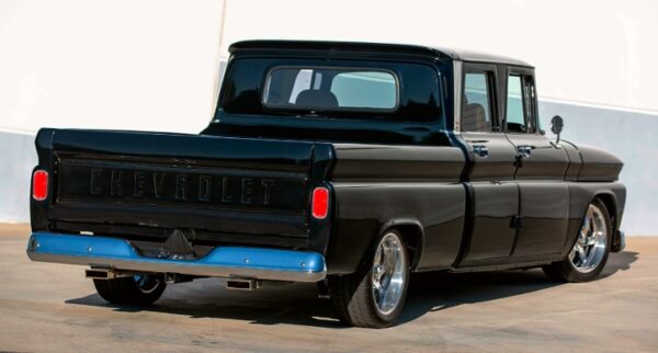 Cruising in Style:1960 Chevy C10 Crew Cab Custom Build